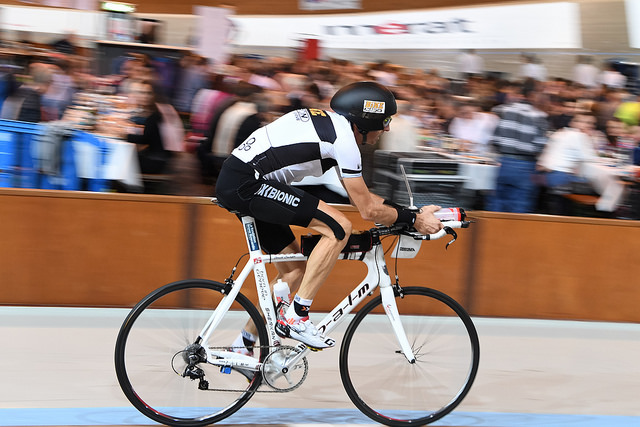 Gérald Granger - 60-69 200 Miles Indoor Track - World UltraCycling ...