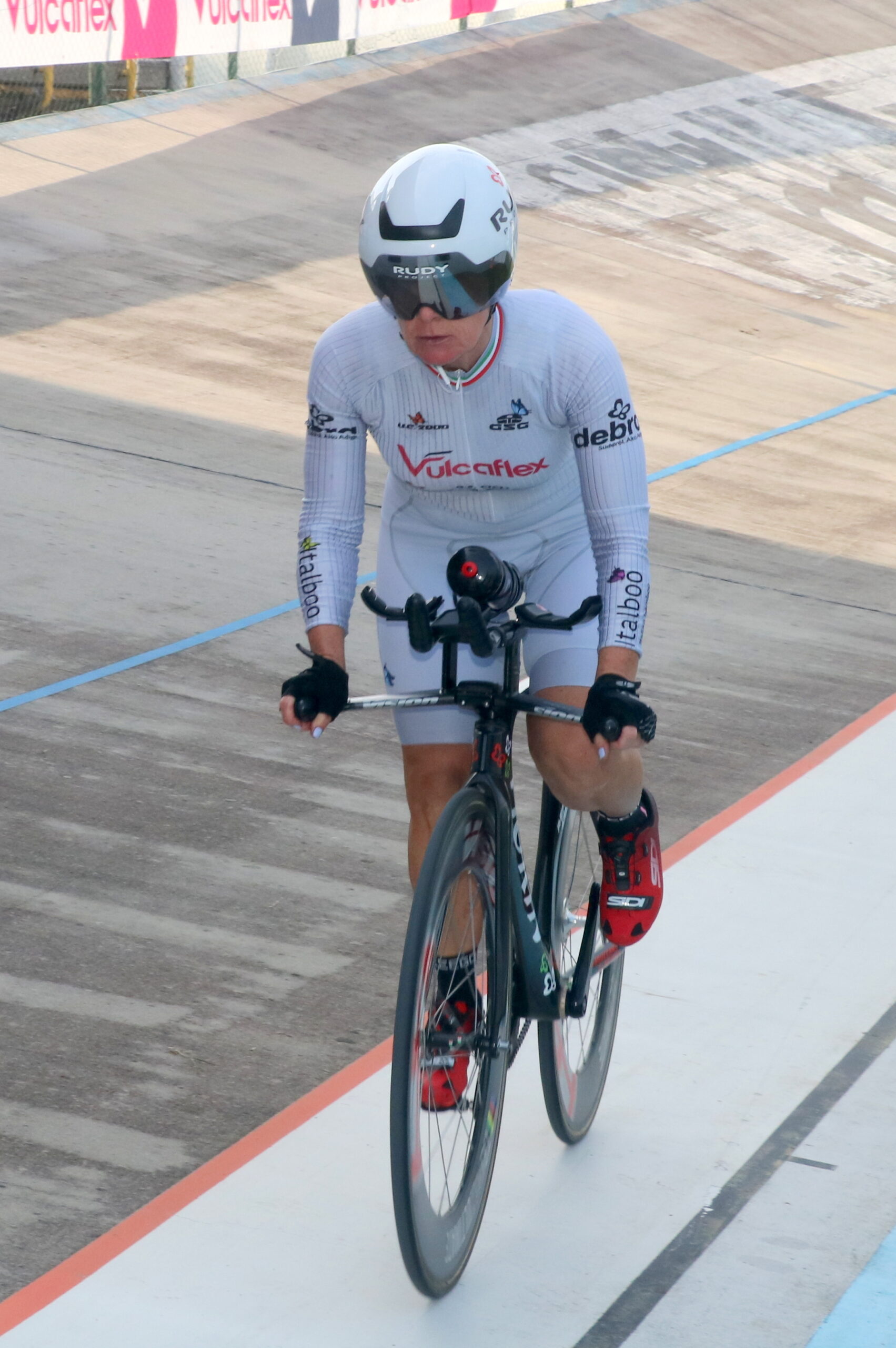 Anna Mei - New 300 Km Outdoor Velodrome Record - Oct 8, 2020 - World ...